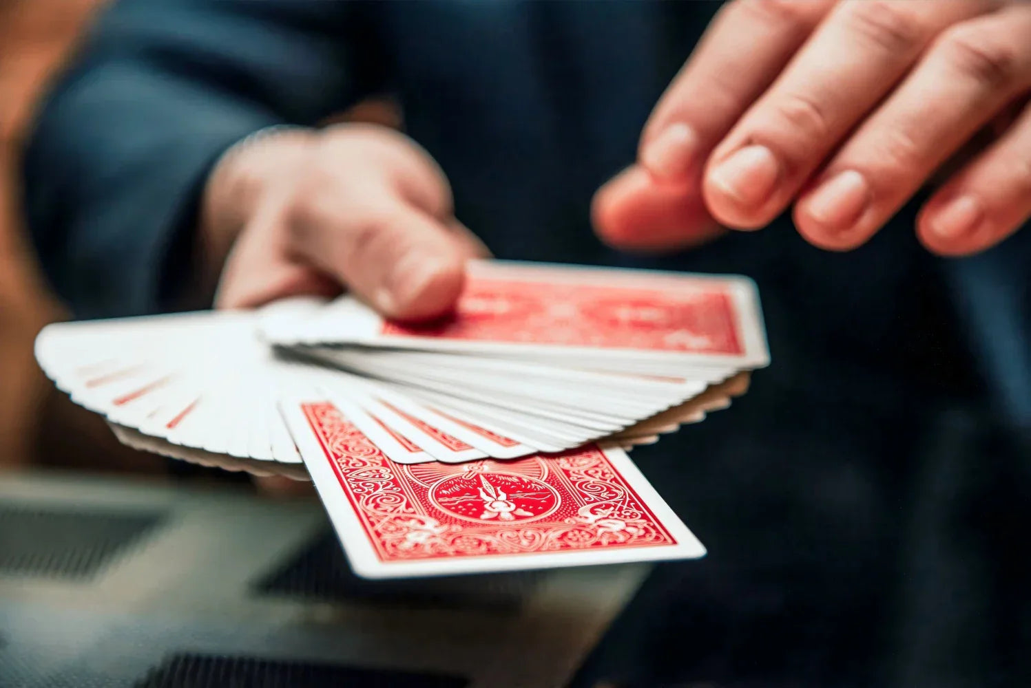 How to Do a Magic Trick with a Card | Learn 10 Simple Card Tricks ...
